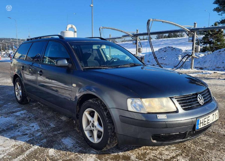 Pelēks Volkswagen Passat 2000 Viļņa, ar dzinēja tilpumu 1.90 L un nobraukumu 505 tūkst. km par 1050 €, foto 1 vietnē AUTOMOTO.COM.LV
