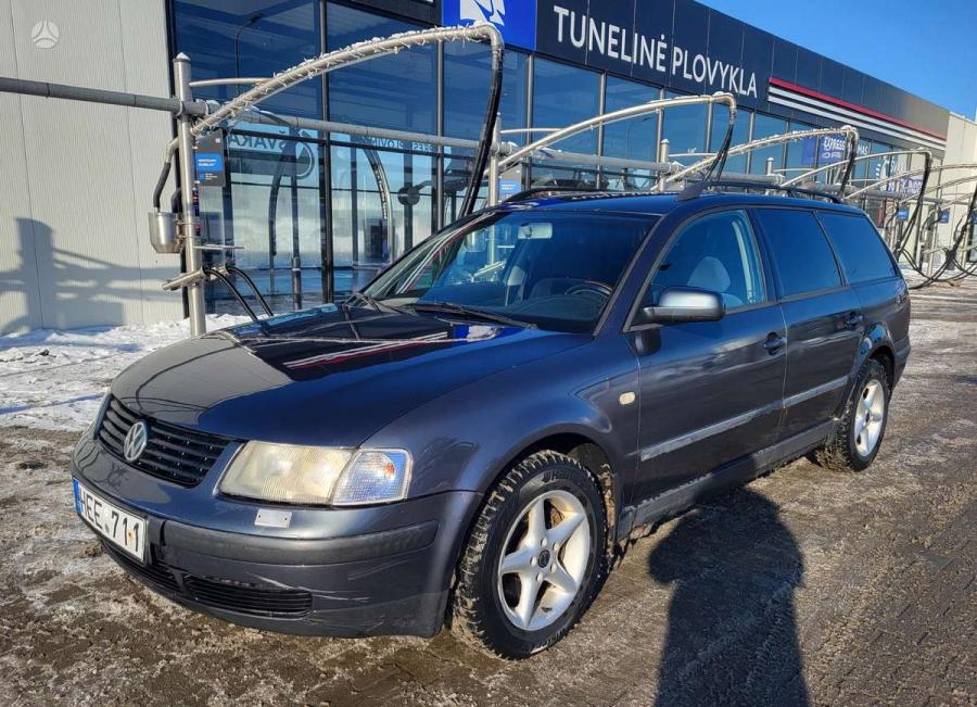 Pelēks Volkswagen Passat 2000 Viļņa, ar dzinēja tilpumu 1.90 L un nobraukumu 505 tūkst. km par 1050 €, foto 2 vietnē AUTOMOTO.COM.LV