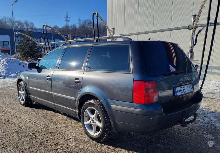 Pelēks Volkswagen Passat 2000 Viļņa, ar dzinēja tilpumu 1.90 L un nobraukumu 505 tūkst. km par 1050 €, foto 5 vietnē AUTOMOTO.COM.LV