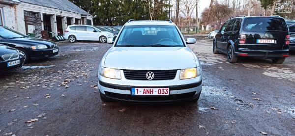 Pelēks Volkswagen Passat 2000 Širvintos, ar dzinēja tilpumu 1.90 L un nobraukumu 292 tūkst. km par 1700 €, foto 2 vietnē AUTOMOTO.COM.LV