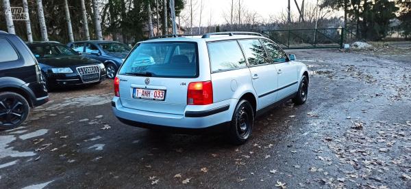 Pelēks Volkswagen Passat 2000 Širvintos, ar dzinēja tilpumu 1.90 L un nobraukumu 292 tūkst. km par 1700 €, foto 4 vietnē AUTOMOTO.COM.LV