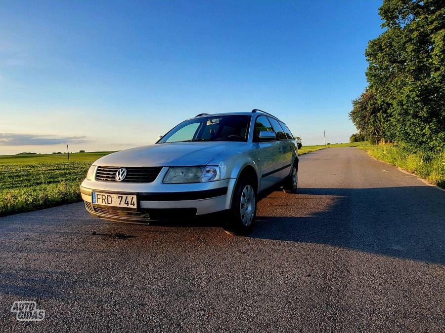 Grey Volkswagen Passat 2000 in Marijampole, with an engine capacity of 1.90 L and mileage of 320 thousand km for 1000 €, photo 1 on AUTOMOTO.COM.LV