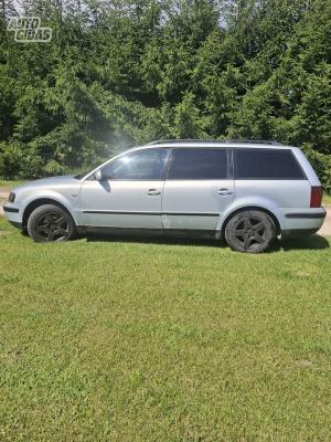 Pelēks Volkswagen Passat 2000 Elektrėnai, ar dzinēja tilpumu 1.90 L un nobraukumu 455 tūkst. km par 930 €, foto 4 vietnē AUTOMOTO.COM.LV