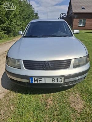 Pelēks Volkswagen Passat 2000 Elektrėnai, ar dzinēja tilpumu 1.90 L un nobraukumu 455 tūkst. km par 930 €, foto 16 vietnē AUTOMOTO.COM.LV