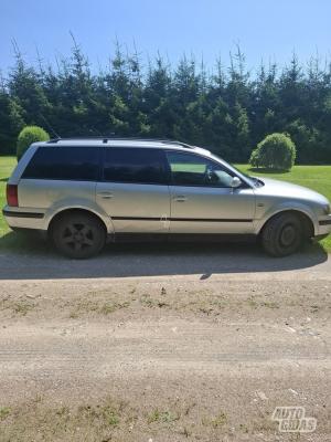 Pelēks Volkswagen Passat 2000 Elektrėnai, ar dzinēja tilpumu 1.90 L un nobraukumu 447 tūkst. km par 750 €, foto 8 vietnē AUTOMOTO.COM.LV