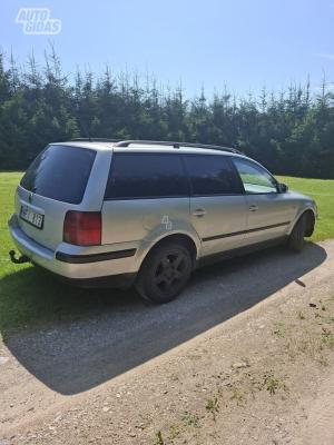Pelēks Volkswagen Passat 2000 Elektrėnai, ar dzinēja tilpumu 1.90 L un nobraukumu 447 tūkst. km par 750 €, foto 9 vietnē AUTOMOTO.COM.LV