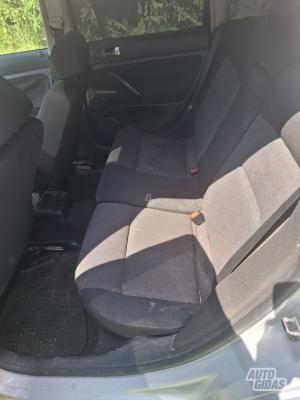 Pelēks Volkswagen Passat 2000 Elektrėnai, ar dzinēja tilpumu 1.90 L un nobraukumu 447 tūkst. km par 750 €, foto 13 vietnē AUTOMOTO.COM.LV