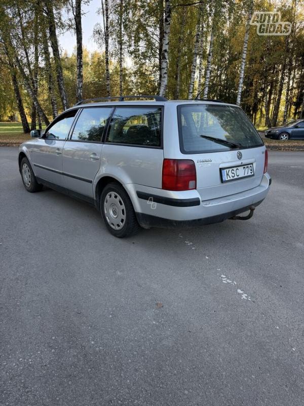 Фольксваген Пассат 2000 в Юрбаркас на AUTOMOTO.COM.LV Серый Фольксваген Пассат 2000 в Юрбаркас, объемом двигателя 1.90 л и пробегом 342 тыс. км за 1350 €, фото 5 на AUTOMOTO.COM.LV