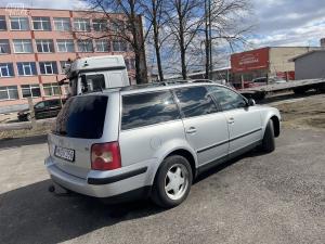 Pelēks Volkswagen Passat 2001 Klaipėda, ar dzinēja tilpumu 1.90 L un nobraukumu 232 tūkst. km par 1650 €, foto 4 vietnē AUTOMOTO.COM.LV