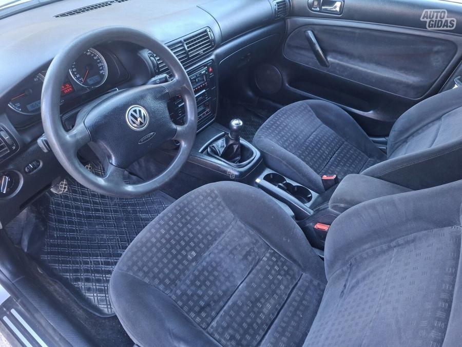 Pelēks Volkswagen Passat 2001 Šilutė, ar dzinēja tilpumu 1.90 L un nobraukumu 380 tūkst. km par 1350 €, foto 8 vietnē AUTOMOTO.COM.LV