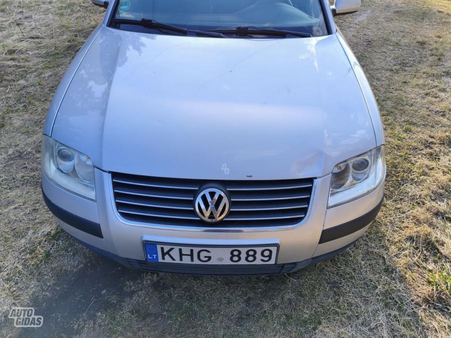 Pelēks Volkswagen Passat 2001 Viļņa, ar dzinēja tilpumu 1.60 L un nobraukumu 318 tūkst. km par 750 €, foto 3 vietnē AUTOMOTO.COM.LV