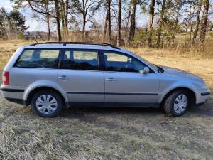 Pelēks Volkswagen Passat 2001 Viļņa, ar dzinēja tilpumu 1.60 L un nobraukumu 318 tūkst. km par 750 €, foto 5 vietnē AUTOMOTO.COM.LV