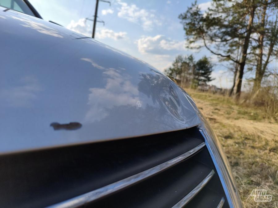 Pelēks Volkswagen Passat 2001 Viļņa, ar dzinēja tilpumu 1.60 L un nobraukumu 318 tūkst. km par 750 €, foto 7 vietnē AUTOMOTO.COM.LV