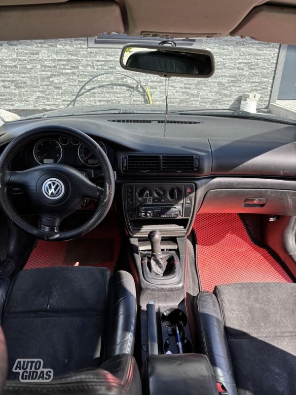 Pelēks Volkswagen Passat 2001 Viļņa, ar dzinēja tilpumu 1.90 L un nobraukumu 400 tūkst. km par 1200 €, foto 7 vietnē AUTOMOTO.COM.LV