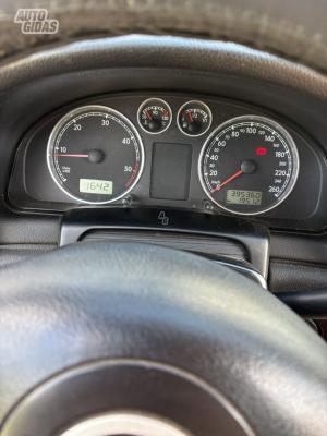 Pelēks Volkswagen Passat 2001 Viļņa, ar dzinēja tilpumu 1.90 L un nobraukumu 400 tūkst. km par 1200 €, foto 9 vietnē AUTOMOTO.COM.LV