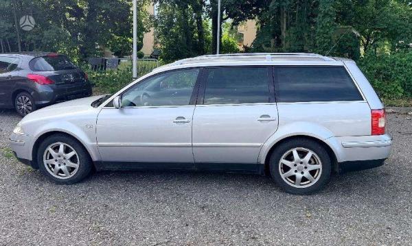 Grey Volkswagen Passat 2001 in Vilnius, with an engine capacity of 2.77 L and mileage of 212 thousand km for 3300 €, photo 5 on AUTOMOTO.COM.LV