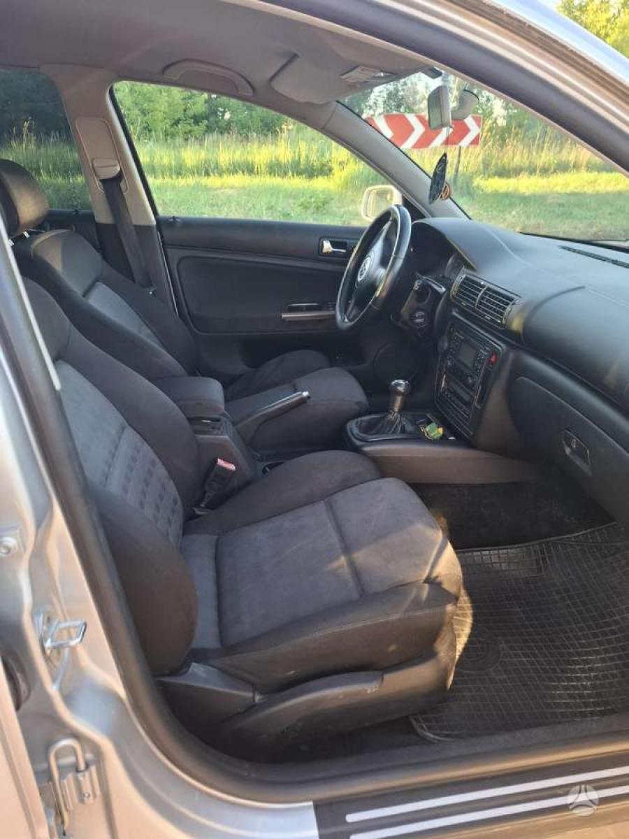 Pelēks Volkswagen Passat 2001 Viļņa, ar dzinēja tilpumu 1.90 L un nobraukumu 331 tūkst. km par 1360 €, foto 8 vietnē AUTOMOTO.COM.LV