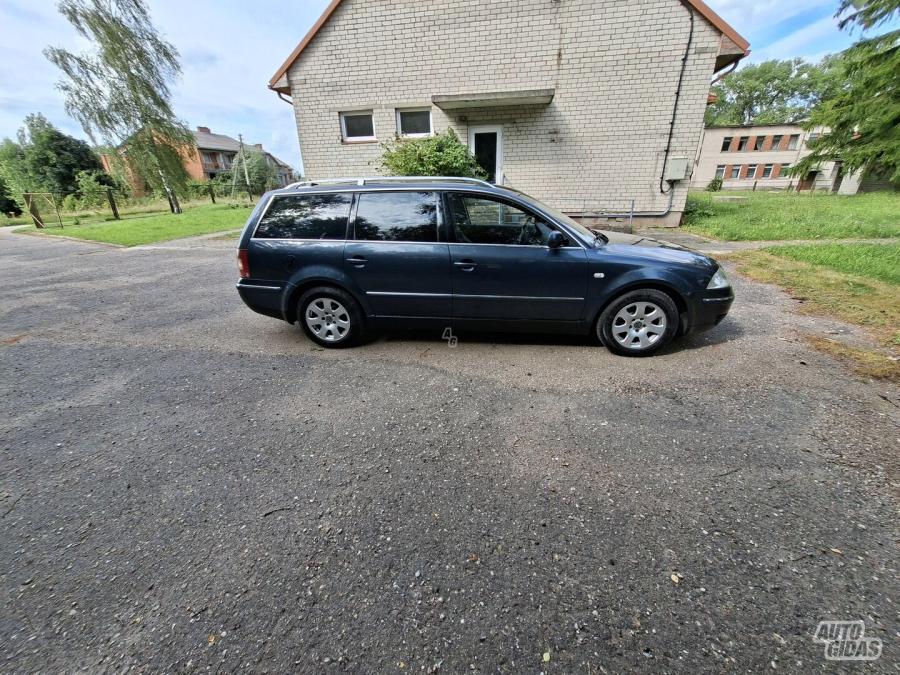 Grey Volkswagen Passat 2001 in Marijampole, with an engine capacity of 1.90 L and mileage of 39 thousand km for 2850 €, photo 6 on AUTOMOTO.COM.LV