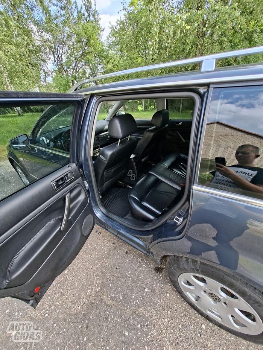 Grey Volkswagen Passat 2001 in Marijampole, with an engine capacity of 1.90 L and mileage of 39 thousand km for 2850 €, photo 16 on AUTOMOTO.COM.LV