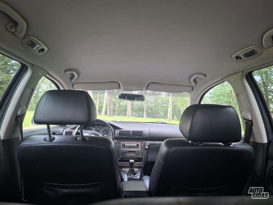 Grey Volkswagen Passat 2001 in Marijampole, with an engine capacity of 1.90 L and mileage of 39 thousand km for 2850 €, photo 19 on AUTOMOTO.COM.LV