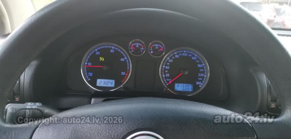 Grey Volkswagen Passat 2001 in Tallinn, with an engine capacity of 1.90 L and mileage of 214 thousand km for 4850 €, photo 9 on AUTOMOTO.COM.LV