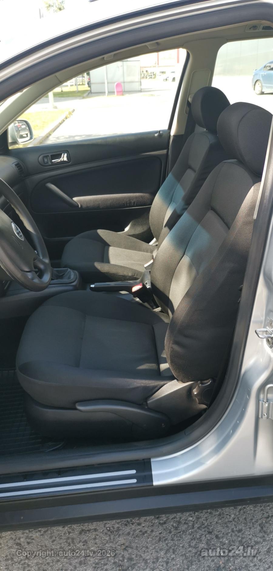 Pelēks Volkswagen Passat 2001 Tallina, ar dzinēja tilpumu 1.90 L un nobraukumu 214 tūkst. km par 4850 €, foto 12 vietnē AUTOMOTO.COM.LV