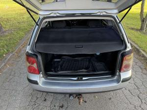 Grey Volkswagen Passat 2001 in Plunge, with an engine capacity of 1.90 L and mileage of 234 thousand km for 1700 €, photo 8 on AUTOMOTO.COM.LV