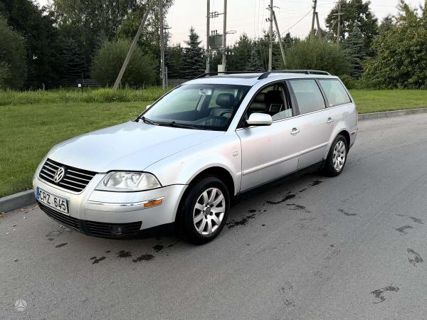 Pelēks Volkswagen Passat 2001 Plungė, ar dzinēja tilpumu 1.80 L un nobraukumu 330 tūkst. km par 1600 €, foto 2 vietnē AUTOMOTO.COM.LV