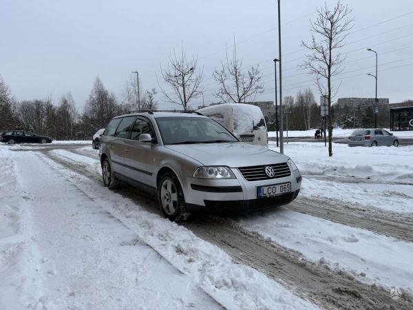 Pelēks Volkswagen Passat 2002 Viļņa, ar dzinēja tilpumu 1.90 L un nobraukumu 310 tūkst. km par 1350 €, foto 3 vietnē AUTOMOTO.COM.LV