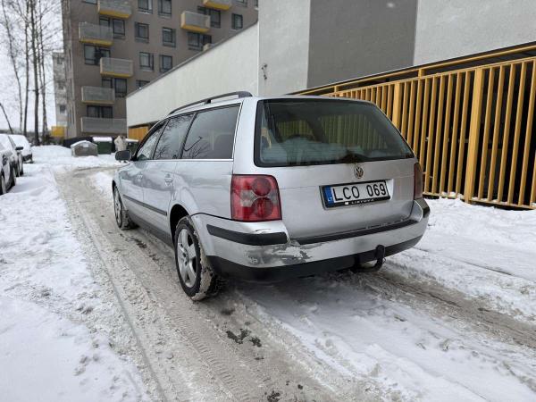 Pelēks Volkswagen Passat 2002 Viļņa, ar dzinēja tilpumu 1.90 L un nobraukumu 310 tūkst. km par 1350 €, foto 5 vietnē AUTOMOTO.COM.LV