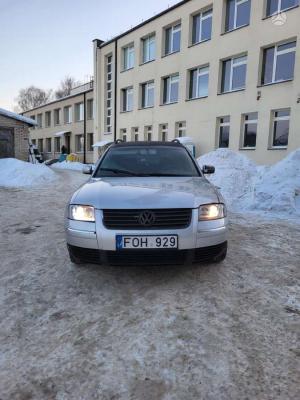 Pelēks Volkswagen Passat 2002 Utena, ar dzinēja tilpumu 1.90 L un nobraukumu 40 tūkst. km par 1400 €, foto  vietnē AUTOMOTO.COM.LV