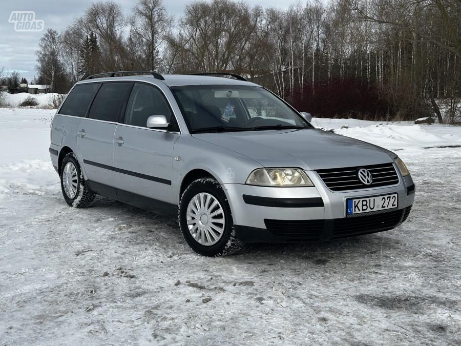 Grey Volkswagen Passat 2002 in Marijampole, with an engine capacity of 1.60 L and mileage of 319 thousand km for 1350 €, photo 1 on AUTOMOTO.COM.LV