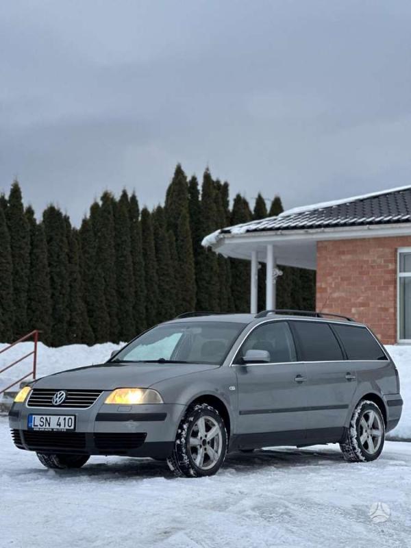 Pelēks Volkswagen Passat 2002 Viļņa, ar dzinēja tilpumu 1.90 L un nobraukumu 345 tūkst. km par 1350 €, foto 3 vietnē AUTOMOTO.COM.LV