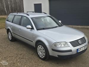 Grey Volkswagen Passat 2002 in Siauliai, with an engine capacity of 1.90 L and mileage of 350 thousand km for 850 €, photo  on AUTOMOTO.COM.LV