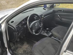 Pelēks Volkswagen Passat 2002 Šauļi, ar dzinēja tilpumu 1.90 L un nobraukumu 350 tūkst. km par 850 €, foto 7 vietnē AUTOMOTO.COM.LV