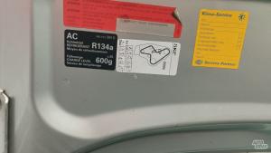 Pelēks Volkswagen Passat 2002 Marijampole, ar dzinēja tilpumu 1.90 L un nobraukumu 285 tūkst. km par 1600 €, foto 19 vietnē AUTOMOTO.COM.LV