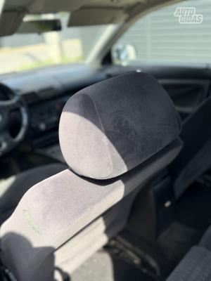 Pelēks Volkswagen Passat 2002 Kauņa, ar dzinēja tilpumu 1.90 L un nobraukumu 305 tūkst. km par 1350 €, foto 15 vietnē AUTOMOTO.COM.LV
