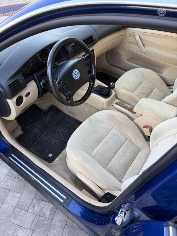 Pelēks Volkswagen Passat 2002 Kauņa, ar dzinēja tilpumu 1.90 L un nobraukumu 311 tūkst. km par 1200 €, foto 8 vietnē AUTOMOTO.COM.LV