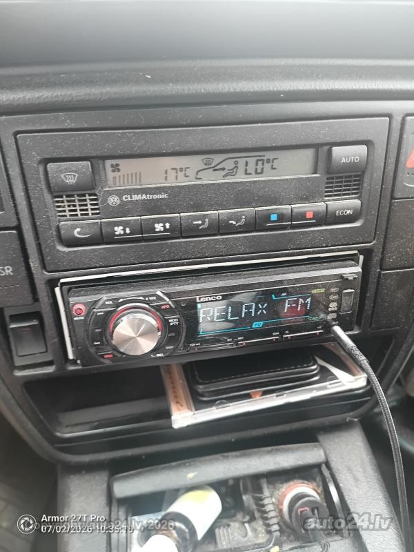 Pelēks Volkswagen Passat 2002 Tallina, ar dzinēja tilpumu 1.90 L un nobraukumu 414 tūkst. km par 750 €, foto 6 vietnē AUTOMOTO.COM.LV