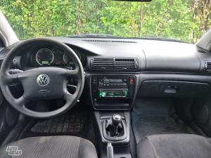 Pelēks Volkswagen Passat 2002 Alīta, ar dzinēja tilpumu 1.90 L un nobraukumu 373 tūkst. km par 1650 €, foto 17 vietnē AUTOMOTO.COM.LV