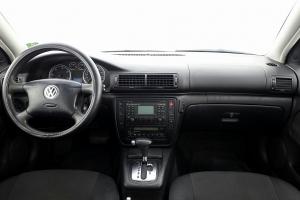 Pelēks Volkswagen Passat 2002 Tallina, ar dzinēja tilpumu 1.90 L un nobraukumu 309 tūkst. km par 1299 €, foto 13 vietnē AUTOMOTO.COM.LV