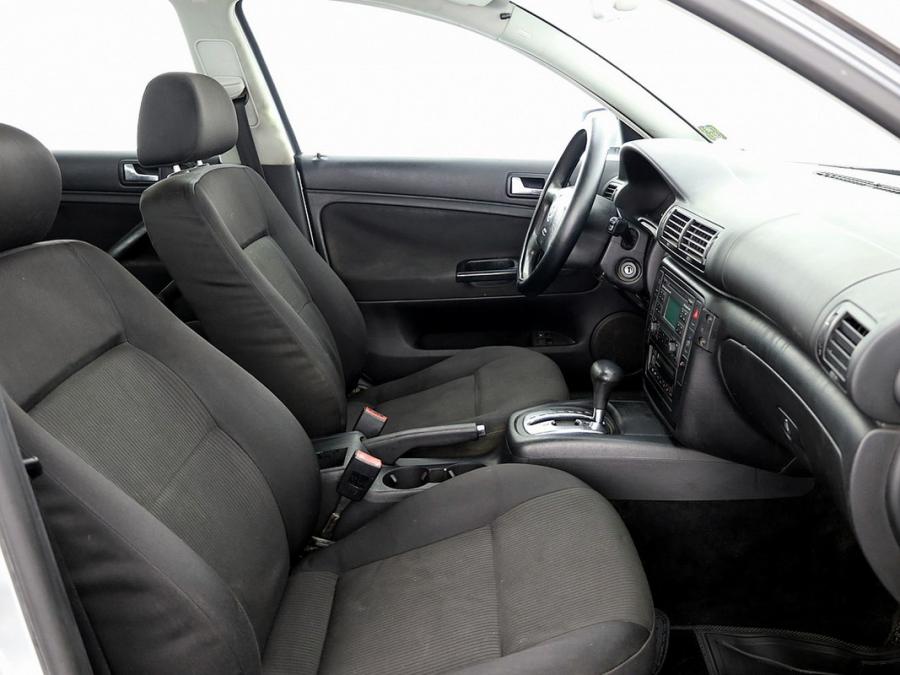 Pelēks Volkswagen Passat 2002 Tallina, ar dzinēja tilpumu 1.90 L un nobraukumu 309 tūkst. km par 1299 €, foto 14 vietnē AUTOMOTO.COM.LV