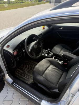 Pelēks Volkswagen Passat 2002 Šauļi, ar dzinēja tilpumu 1.90 L un nobraukumu 350 tūkst. km par 1350 €, foto 7 vietnē AUTOMOTO.COM.LV
