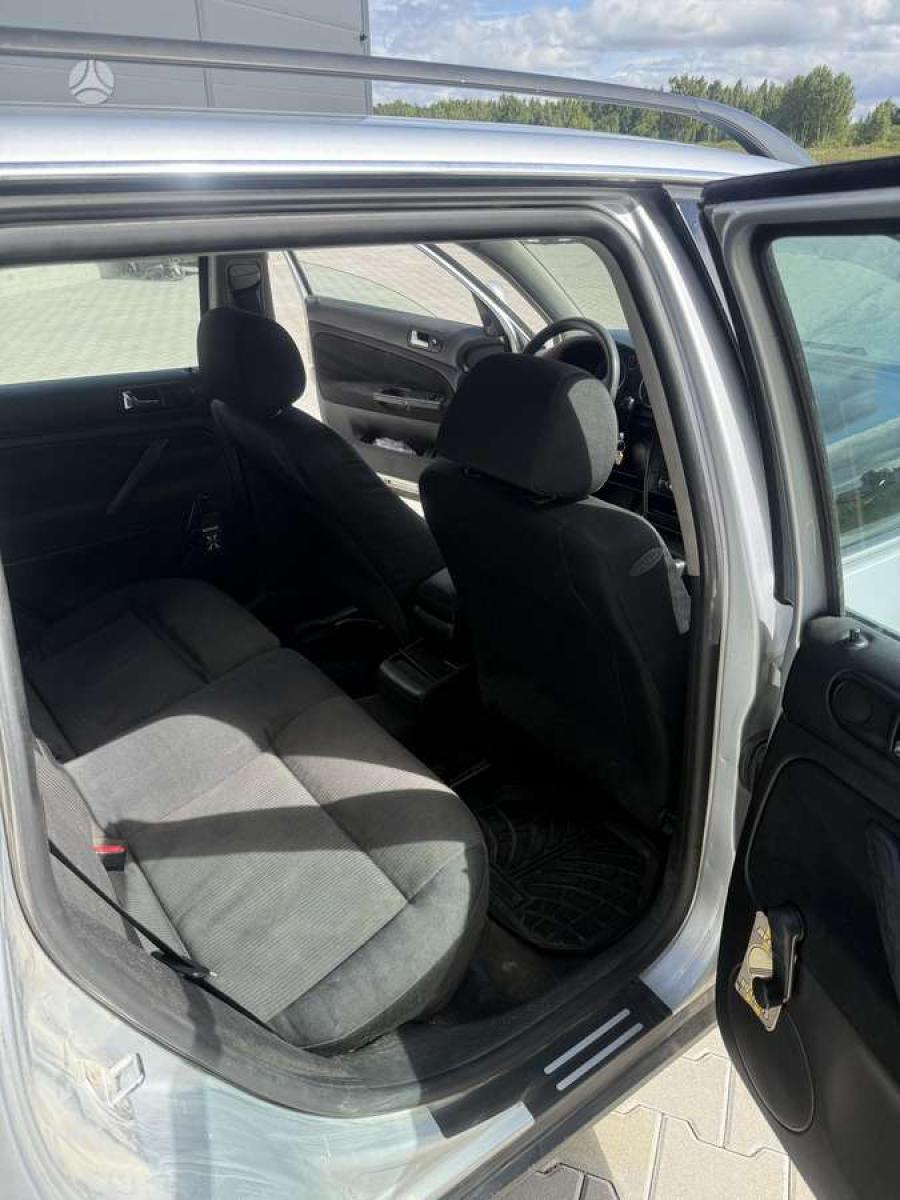 Pelēks Volkswagen Passat 2002 Šauļi, ar dzinēja tilpumu 1.90 L un nobraukumu 350 tūkst. km par 1350 €, foto 9 vietnē AUTOMOTO.COM.LV