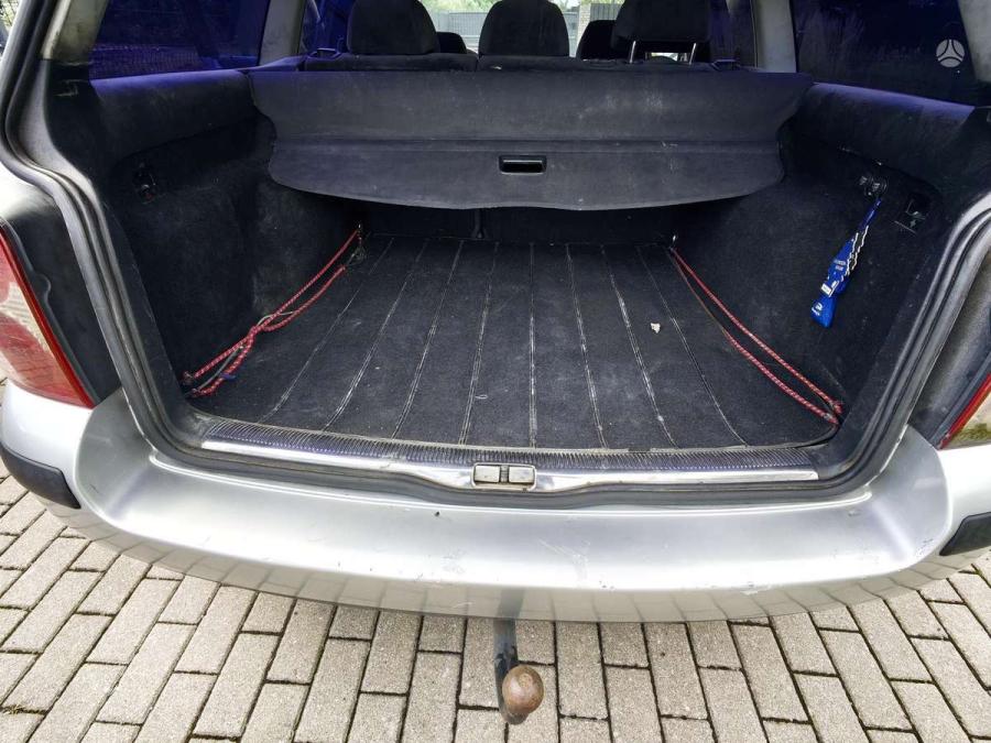 Pelēks Volkswagen Passat 2002 Klaipėda, ar dzinēja tilpumu 1.90 L un nobraukumu 290 tūkst. km par 1300 €, foto 7 vietnē AUTOMOTO.COM.LV