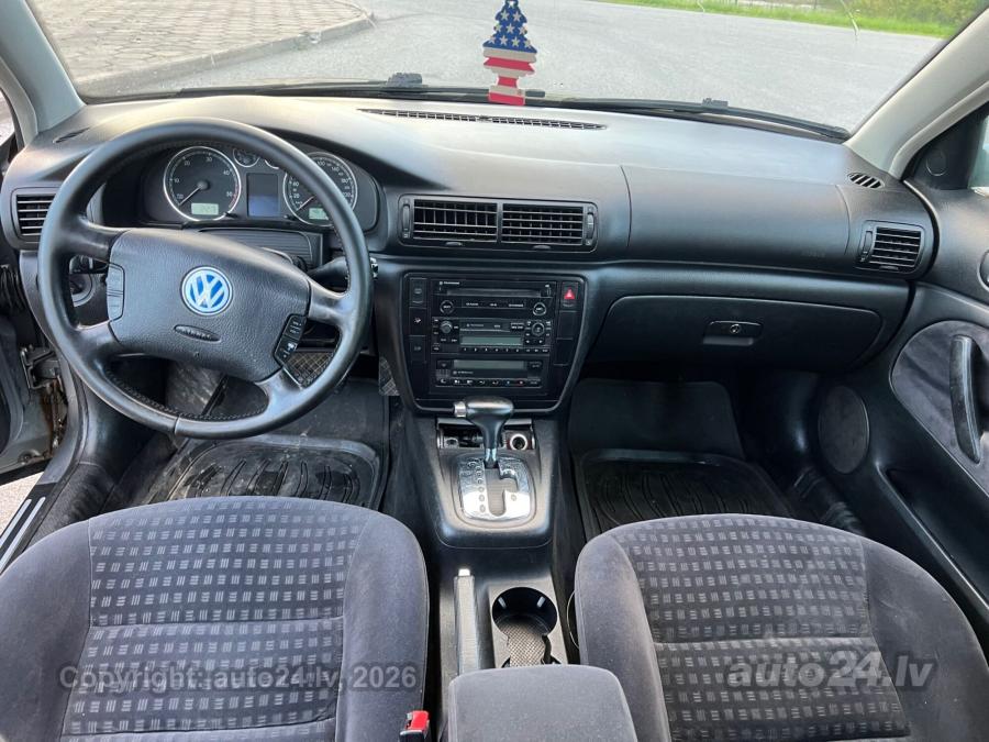 Grey Volkswagen Passat 2002 in Tartu, with an engine capacity of 1.90 L and mileage of 0 thousand km for 1500 €, photo 13 on AUTOMOTO.COM.LV