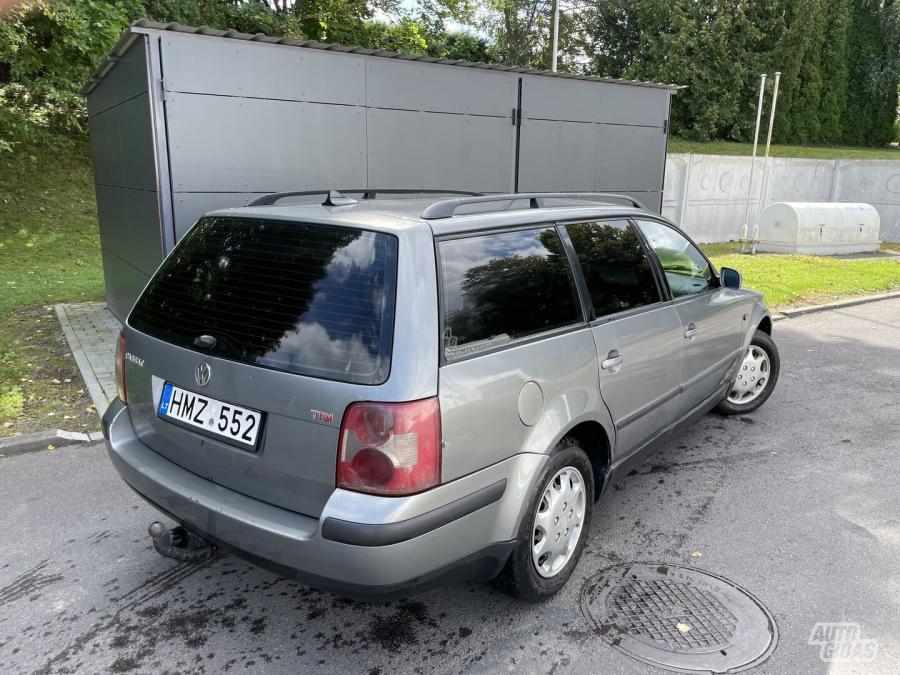 Grey Volkswagen Passat 2002 in Alytus, with an engine capacity of 1.90 L and mileage of 428 thousand km for 600 €, photo 4 on AUTOMOTO.COM.LV