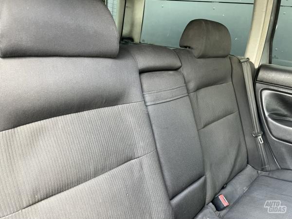 Grey Volkswagen Passat 2002 in Alytus, with an engine capacity of 1.90 L and mileage of 428 thousand km for 600 €, photo 10 on AUTOMOTO.COM.LV