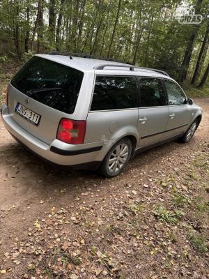 Серый Фольксваген Пассат 2002 в Шальчининкай, объемом двигателя 1.90 л и пробегом 400 тыс. км за 790 €, фото 6 на AUTOMOTO.COM.LV