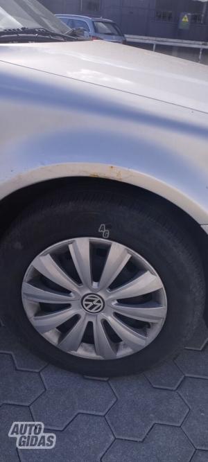 Grey Volkswagen Passat 2002 in Kaunas, with an engine capacity of 1.90 L and mileage of 351 thousand km for 999 €, photo 7 on AUTOMOTO.COM.LV